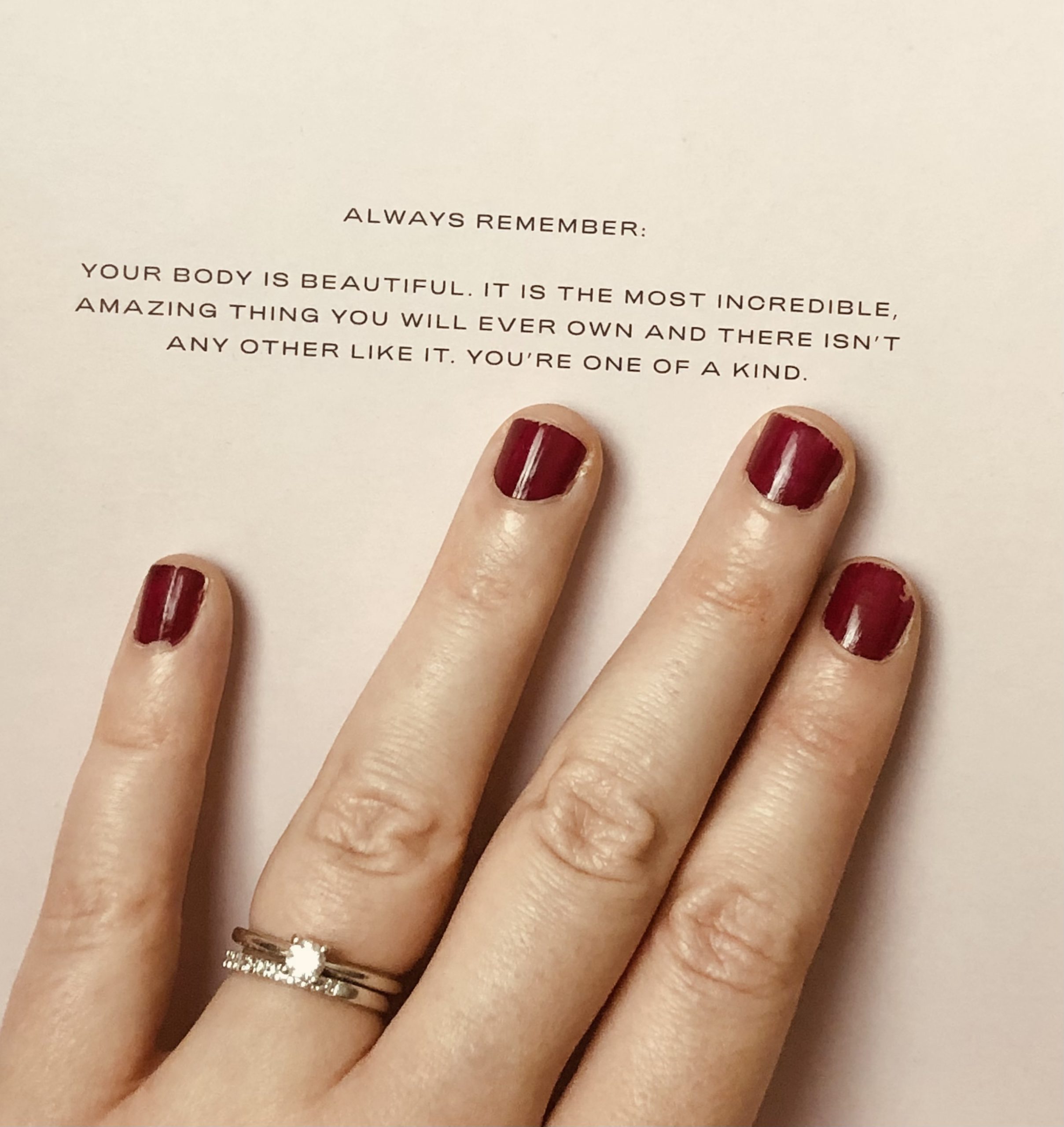 ESTRID Razor Review: Sustainable Shaving - La Blonde Voyage